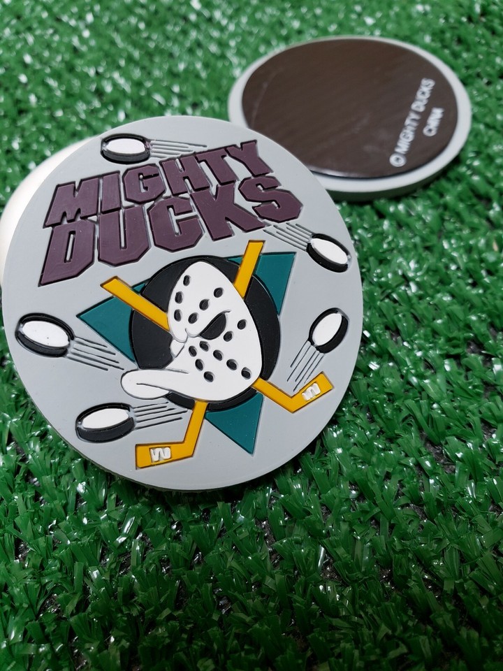 2 NHL vintage Anaheim Mighty Ducks standing board hockey fridge rubber ...