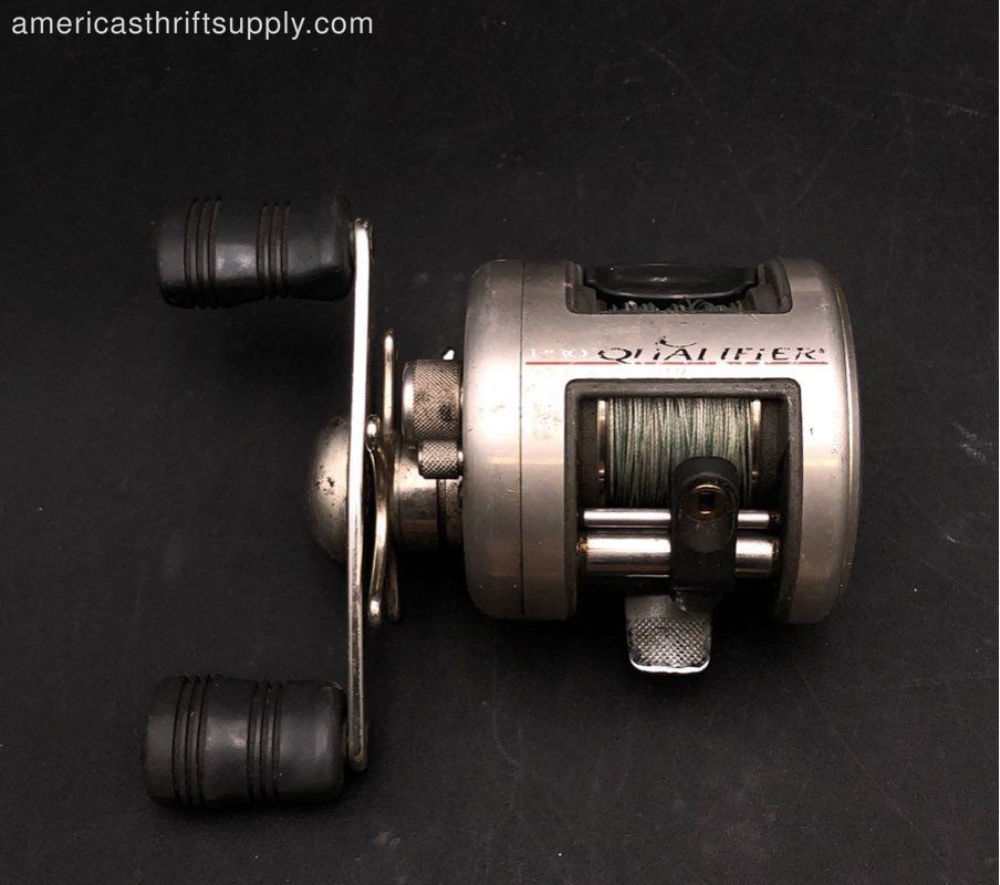 Eagle FishMark 320 Fish Finder Pflueger Okuma Reels Berkley Lures ...