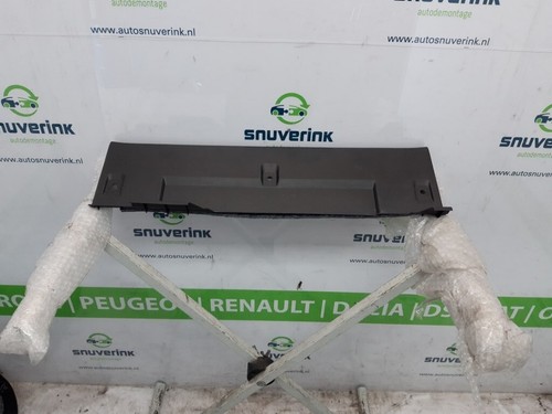 GARNITURE DE COFFRE Peugeot 208 II (UB/UH/UP) 2023 98233059ZD | eBay