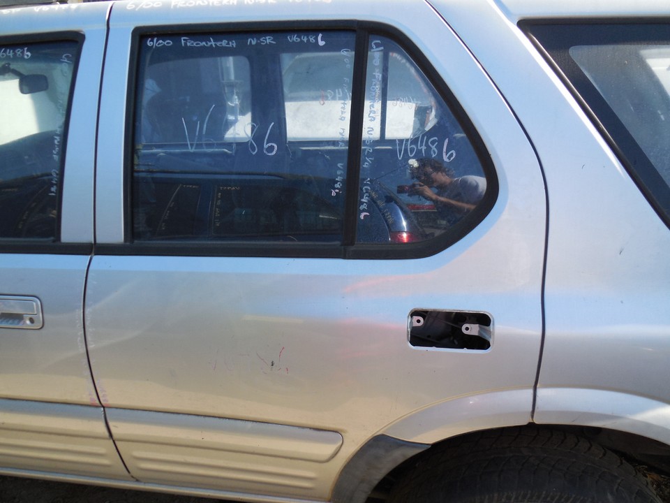 2000 Holden Frontera LHR Door 1/4 Glass S/N# V6486 BJ3625 | eBay Australia