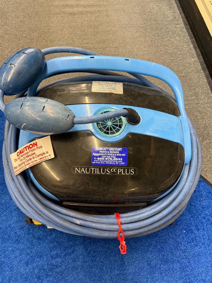 MAYTRONICS DOLPHIN ® S/N: 2026002 NAUTILUS CC PLUS POOL CLEANER (USED ...