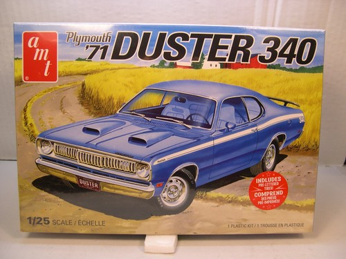 1971 PLYMOUTH DUSTER 340 AMT 1:25 SCALE 2-n-1 PLASTIC MODEL CAR KIT | eBay