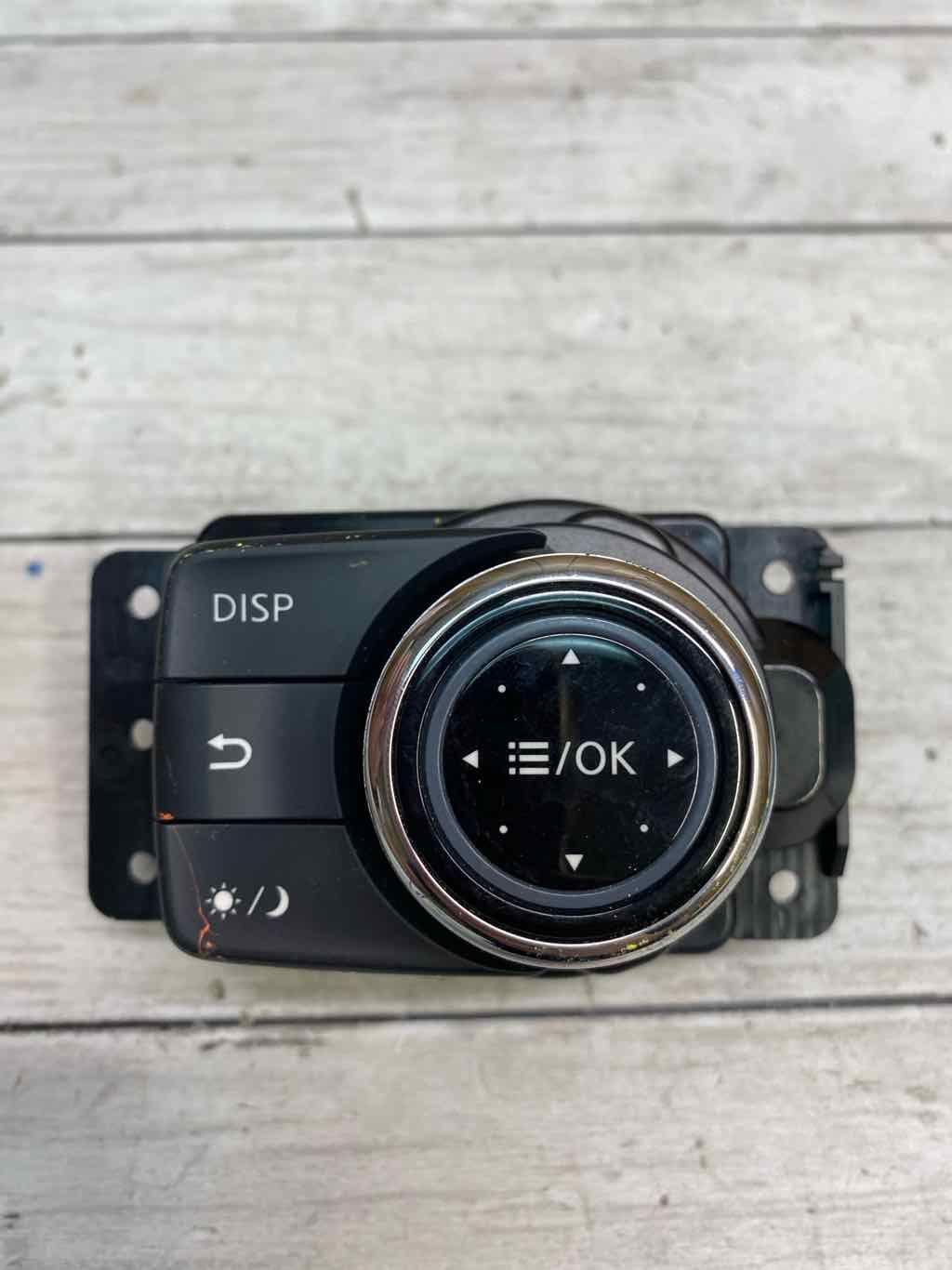 Infiniti Q50 radio am fm 15 21 multifunction control switch assy OEM ...