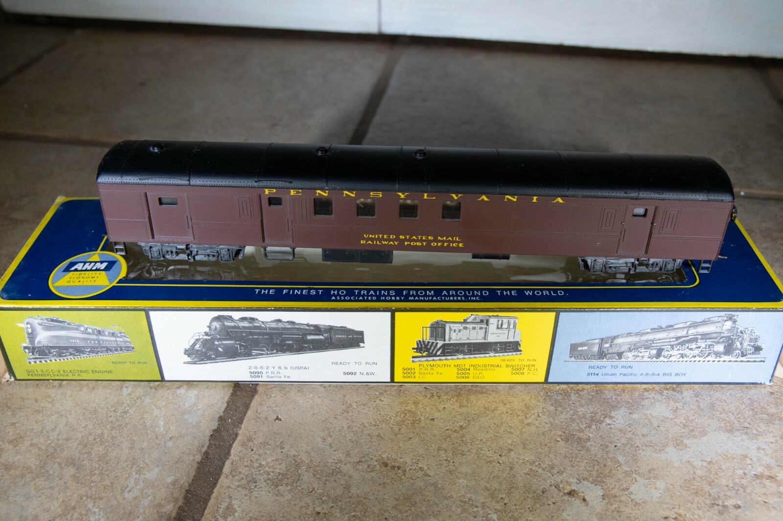 Vintage PRR Pennsylvania Post Office Car AHM by Rivarossi 6422 RPO Car ...