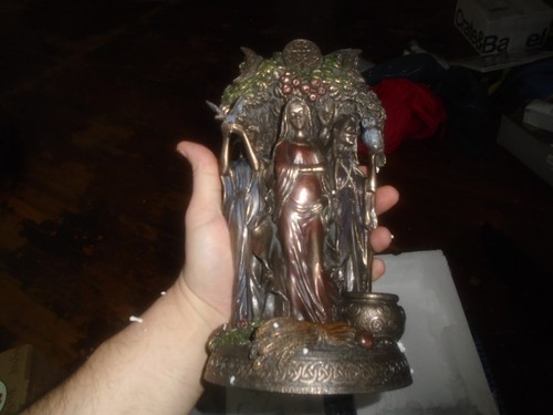 Studio Collection Veronese Design hand crafted statue | eBay