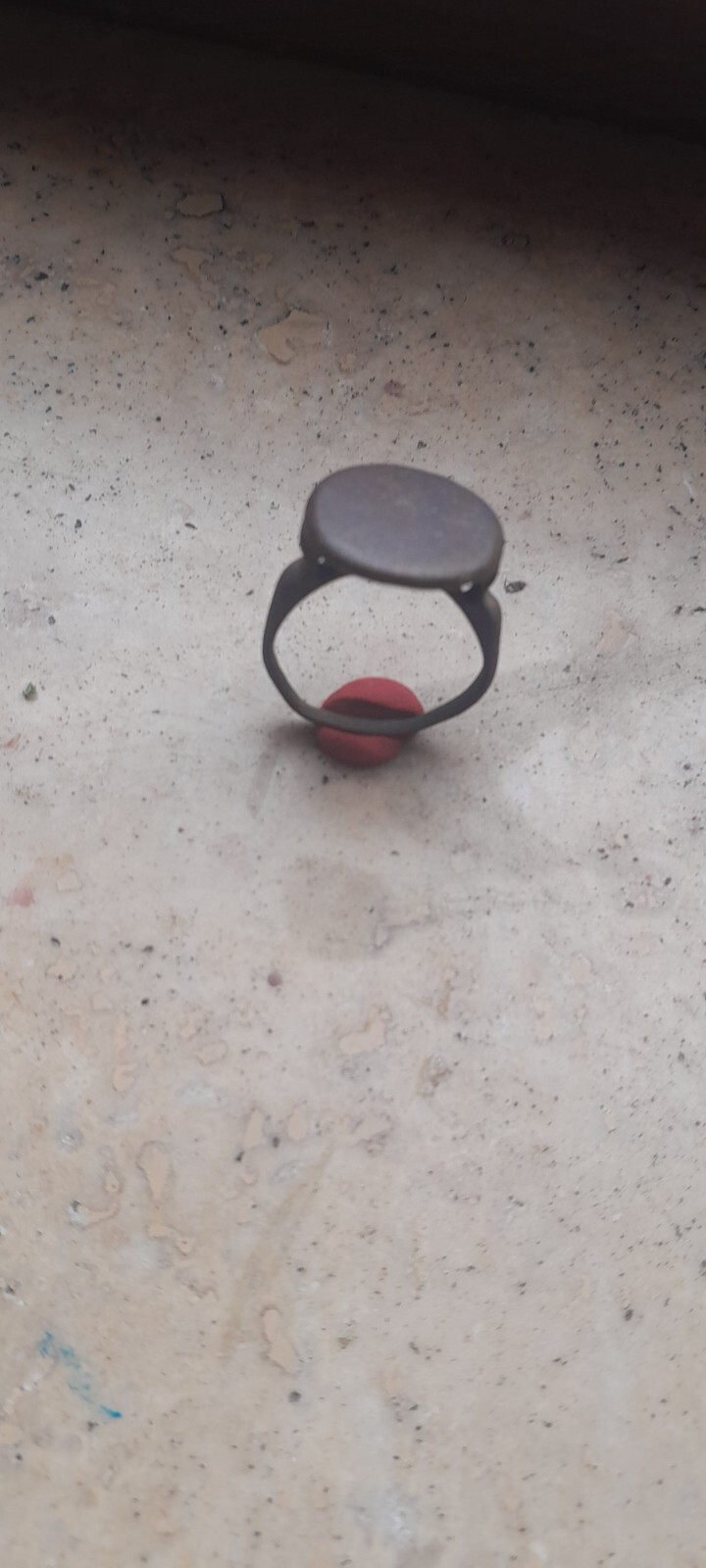 medieval copper ring. - Gem