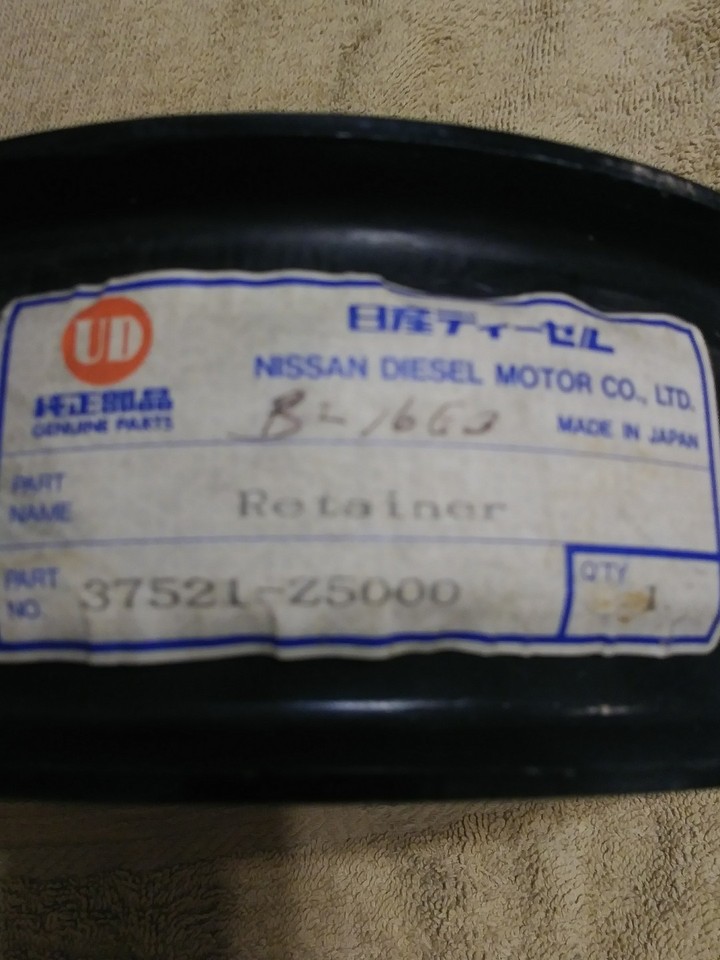 New OEM Nissan ud Datson U Mounting Bracket Part 37521-z5000 | eBay