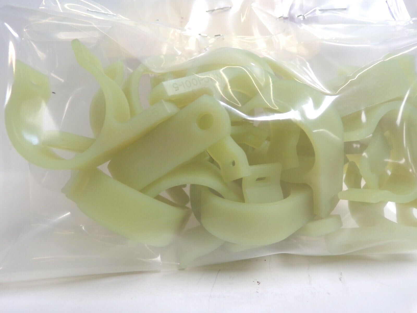 CABLE HANGER CLAMP NMC-1001-5 , M23-190/1-5 *LOT OF 25* | eBay