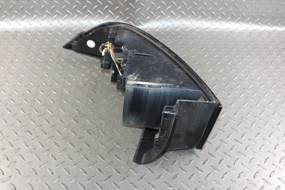 12-15 Evoque Quarter Panel Driver Side Left LH Taillight Tail Light ...