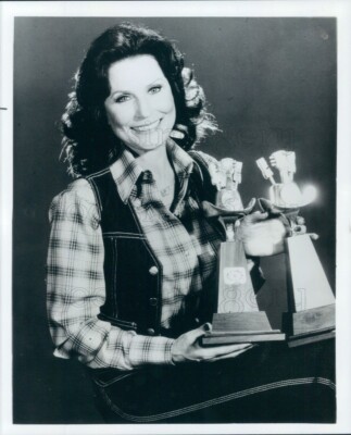 1980 Press Photo Smiling Singer Loretta Lynn Country Music Awards 1980s ...