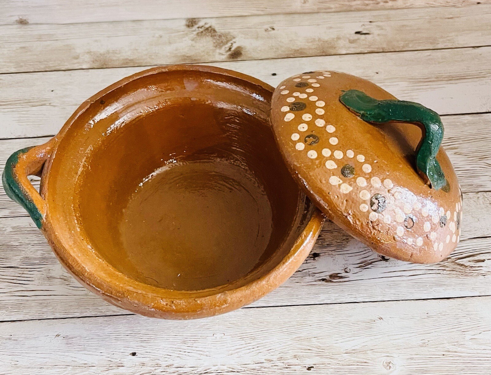 Mexican Terra Cota Casserole Salsa Pot with Sooon Cazuela de Barro con ...