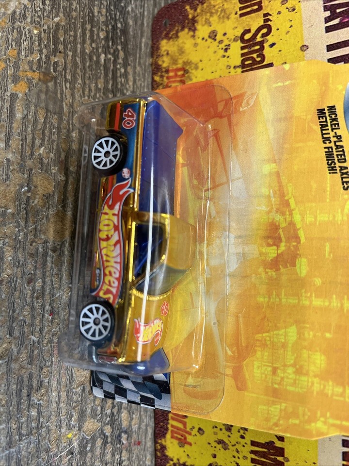 2008 Hot Wheels Target Race Ace CHEVY 1500 GOLD Variation w/White 10 ...
