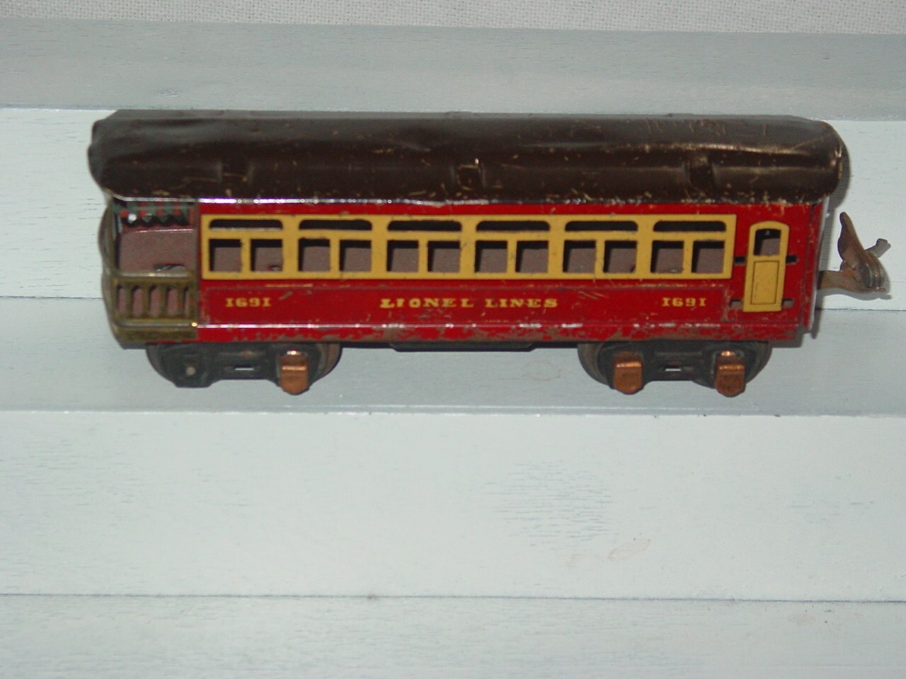 Lionel Jr. Passenger Train Set with (1) #1690 (1) 1691 Lionel (1 ...
