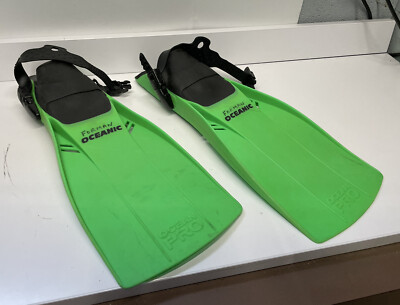 Green Forman Oceanic Ocean Pro Scuba Diving Flippers Fin Adjustable | eBay
