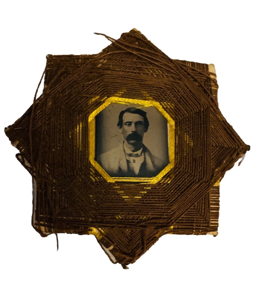 VICTORIAN STAR TINTYPE Thread Frame DAGUERROTYPE Primitive String Art ...