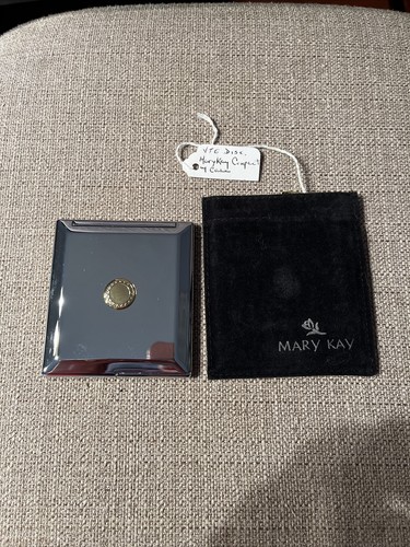 Vintage 1990s Mary Kay Silver Compact Dual Mirror Faux Velvet Case ...