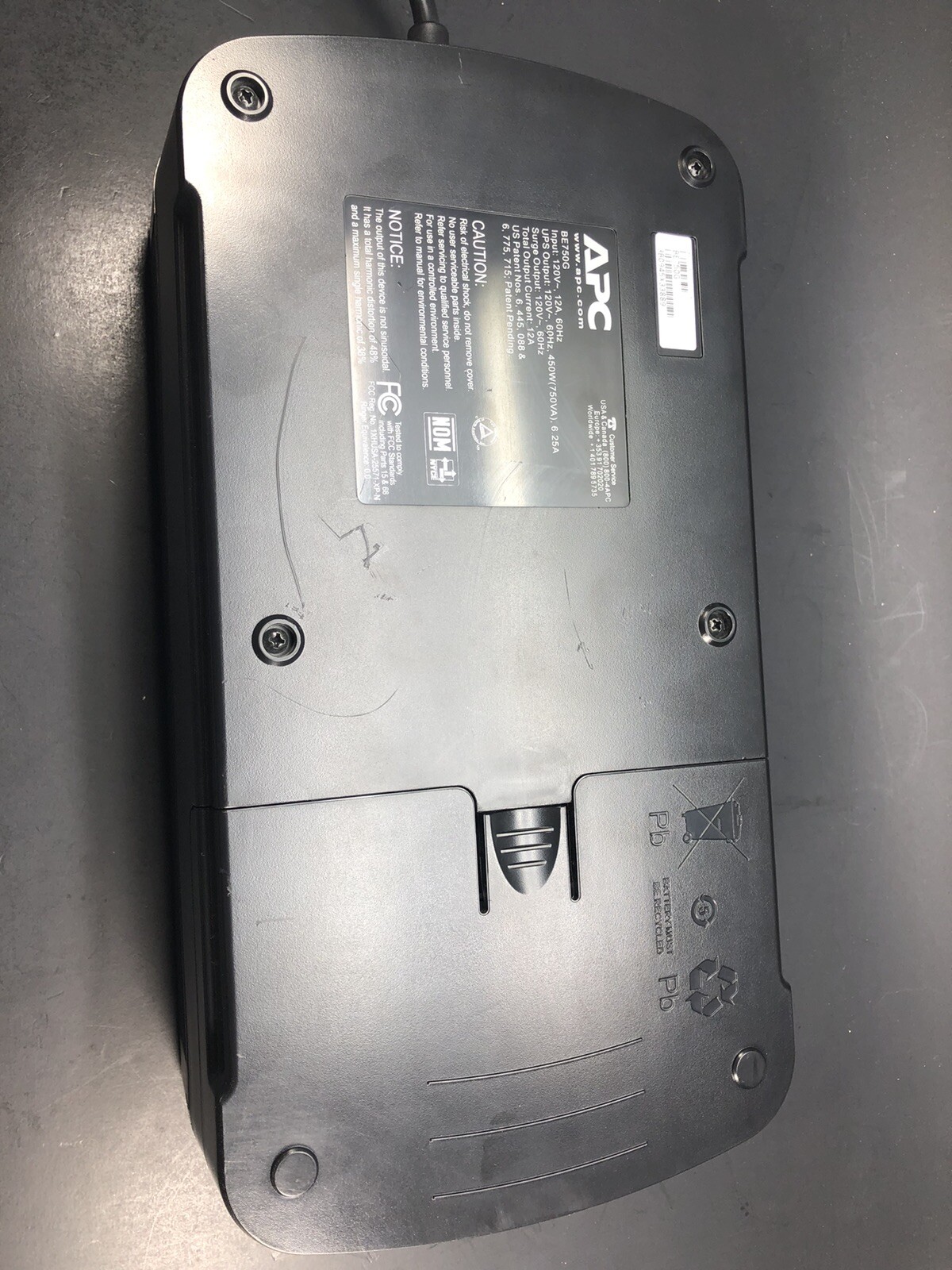 APC Back-UPS ES 750 BE750G 10-Outlet Battery Back Up Surge Protector ...