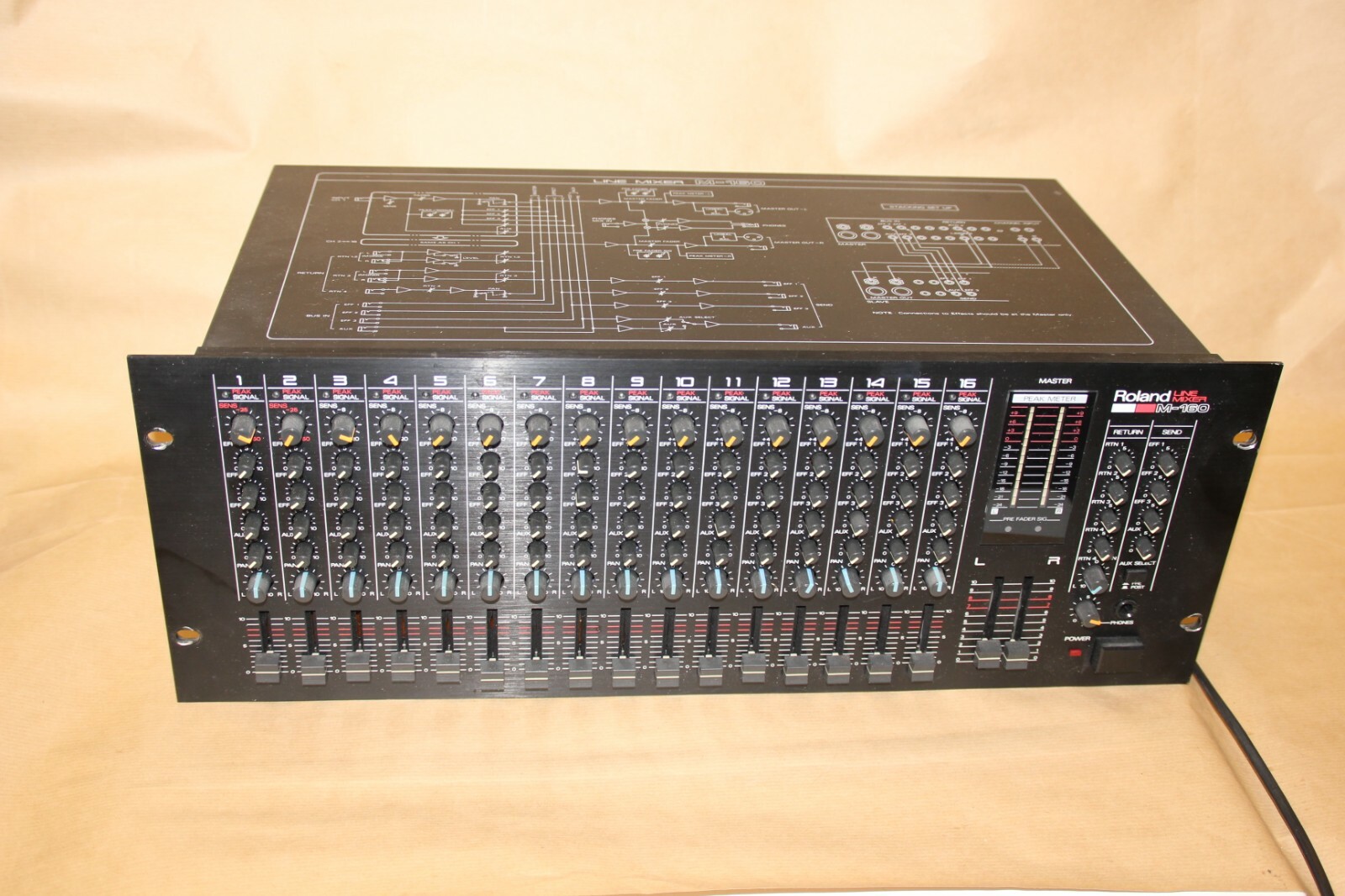 Roland Rack d’occasion | Plus que 3 à -70%