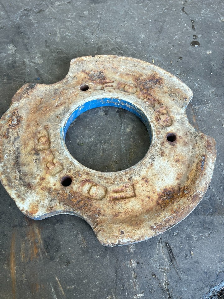 1986 Ford 1210 Tractor Outer Rear Wheel Weights | eBay