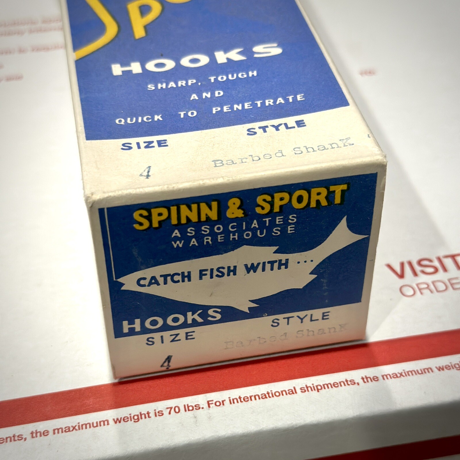 Original Vintage Japanese Fishing Hooks / 144 NEW IN BOX Size 4 Barbed ...