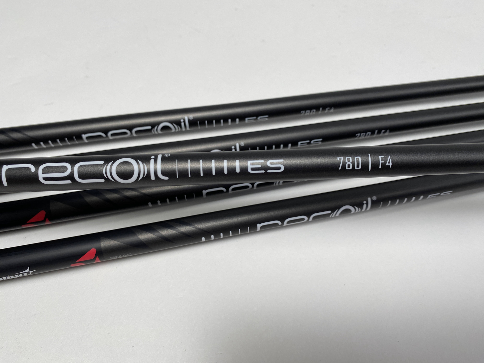 TaylorMade P790 2019 Iron Set 7 PW GW UST Mamiya Recoil ES 780 F4 Stiff taylormade-p790-2019-iron-set-7-pw-gw-ust-mamiya-recoil-es-780-f4-stiff