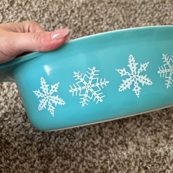 Vintage Pyrex Turquoise Snowflake Large Oval Casserole with Lid 045 2.5 ...