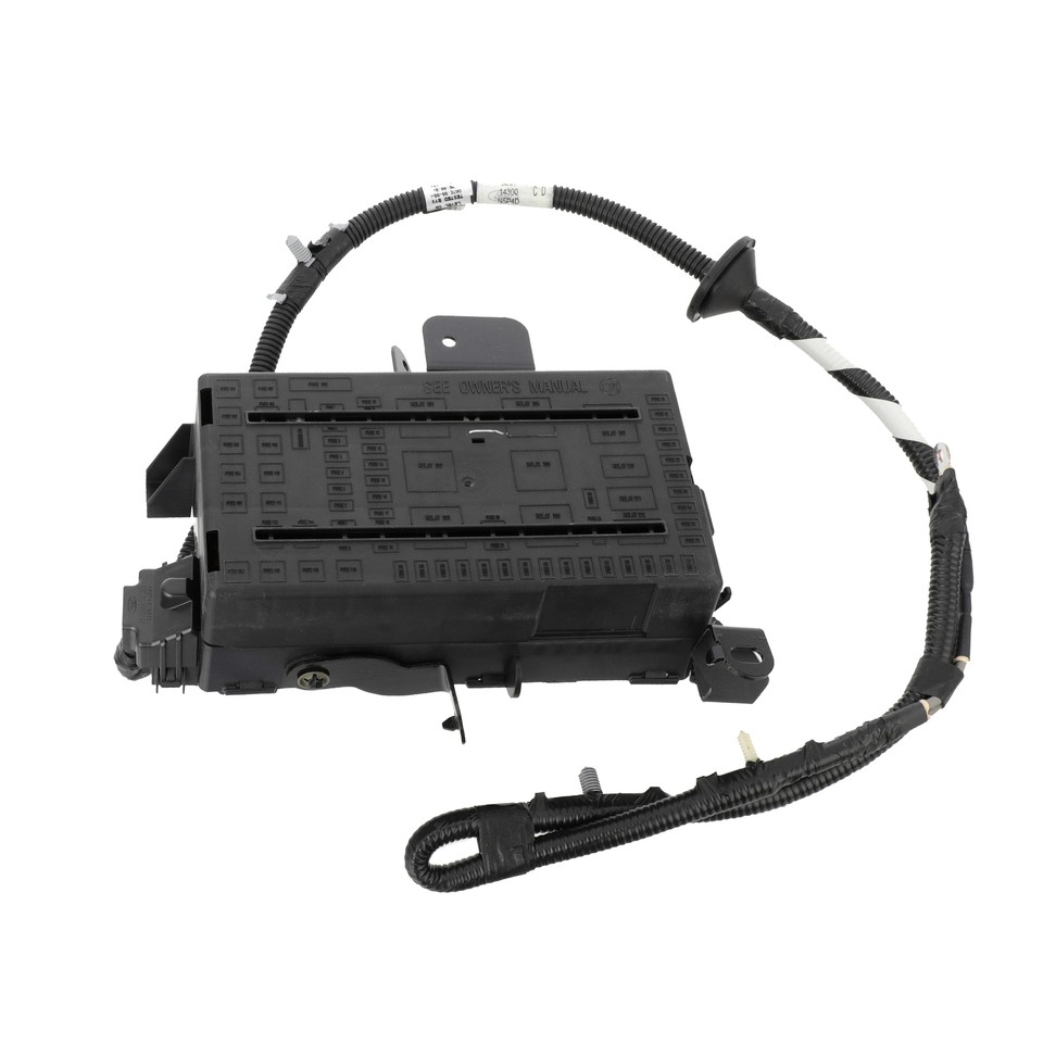NEW OEM Ford 2003-2004 F250-F550 Super Duty Fuse Box Assembly 3C3Z ...