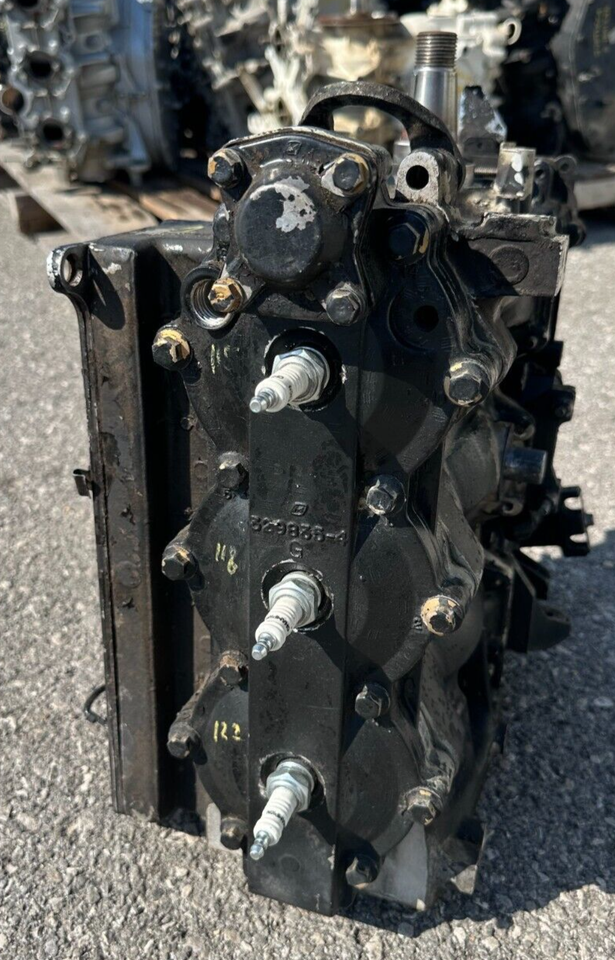 Clean Used OEM Johnson / Evinrude 1989-1990 60-70 HP 3-CYL Outboard Powerhead | eBay