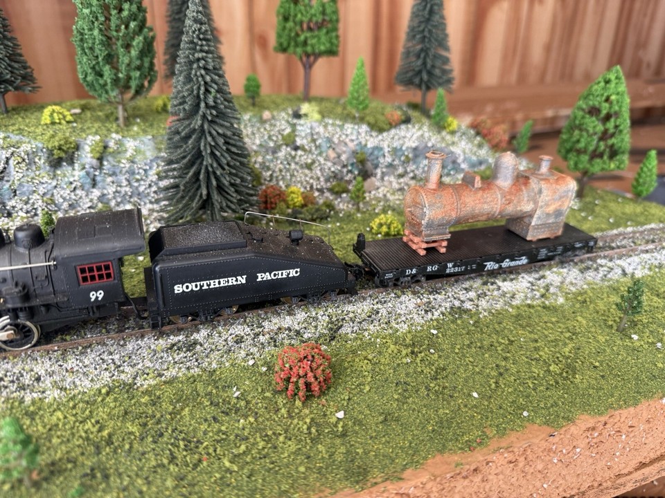 1:87 Ho Scale Rusty Steam Engine Boiler Load/decor (REAL RUST) | eBay