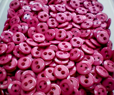 Buttons Small 15mm 24L Pink Cerise Magenta 2 Hole Polished Craft Button ...