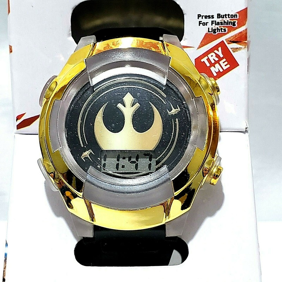 NEW DISNEY STAR WARS FLASHING LCD WATCH WITH FLASHING LIGHTS | eBay