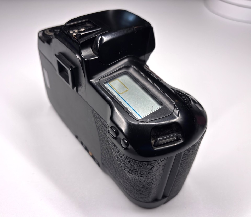 Canon EOS 10QD 35mm SLR Film Camera Body – Working Shutter/Flash – LCD ...