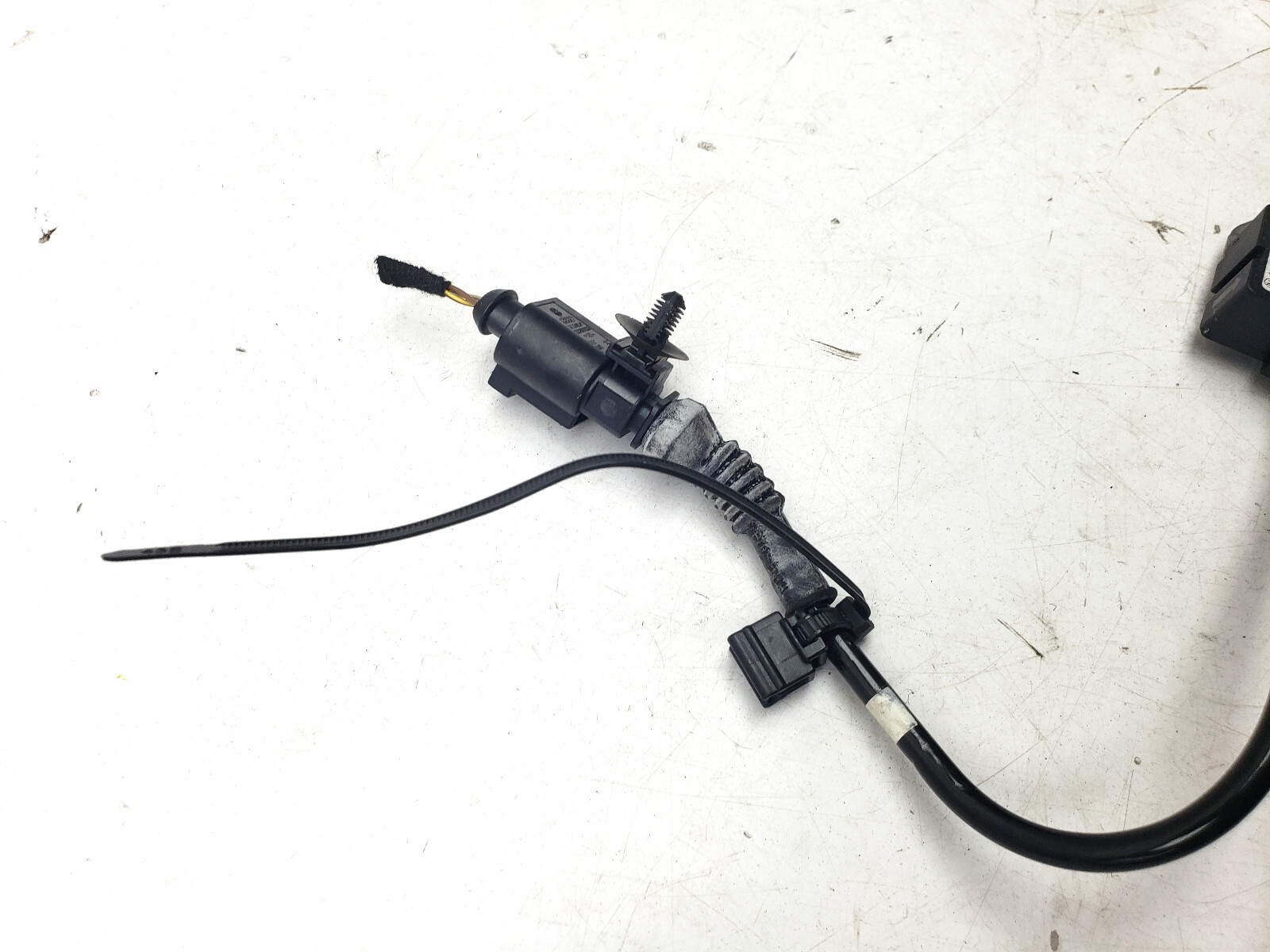 AUDI Q7 4L 2007 REAR ACCELERATION SENSOR 7L0907673E | eBay