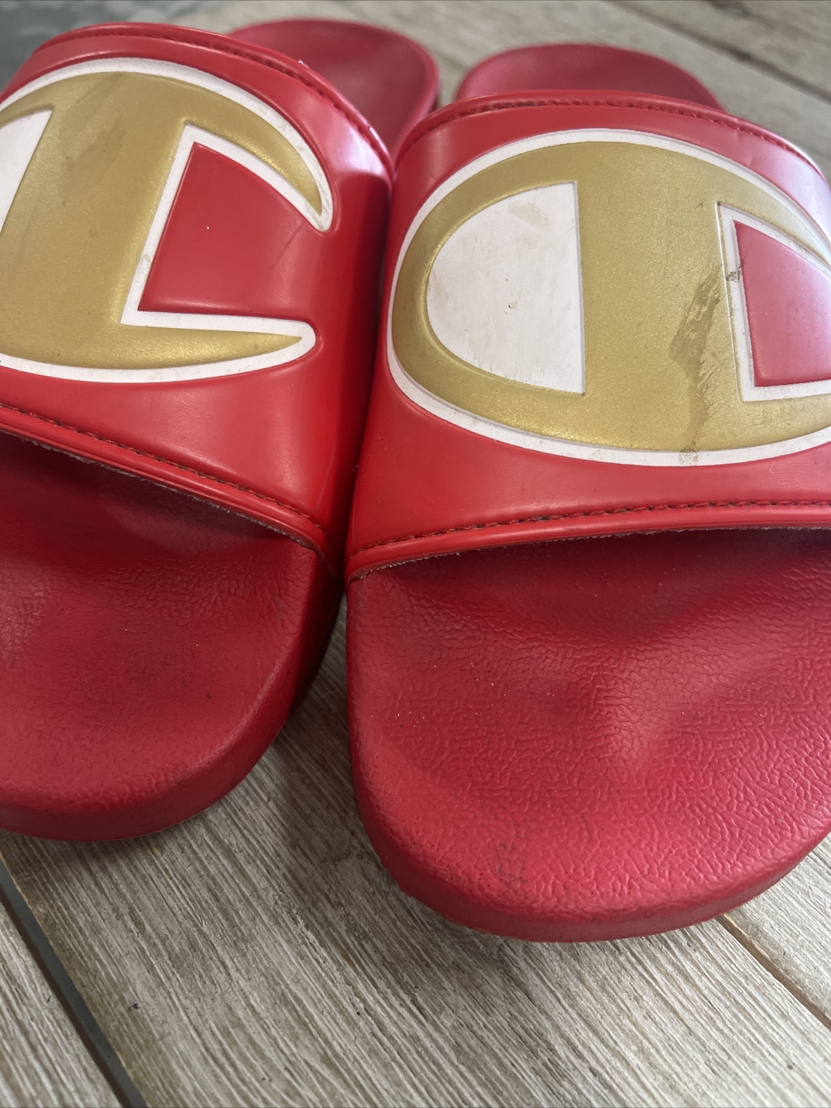 Womens Red And Gold Champion Slides Sz 8w - Gem