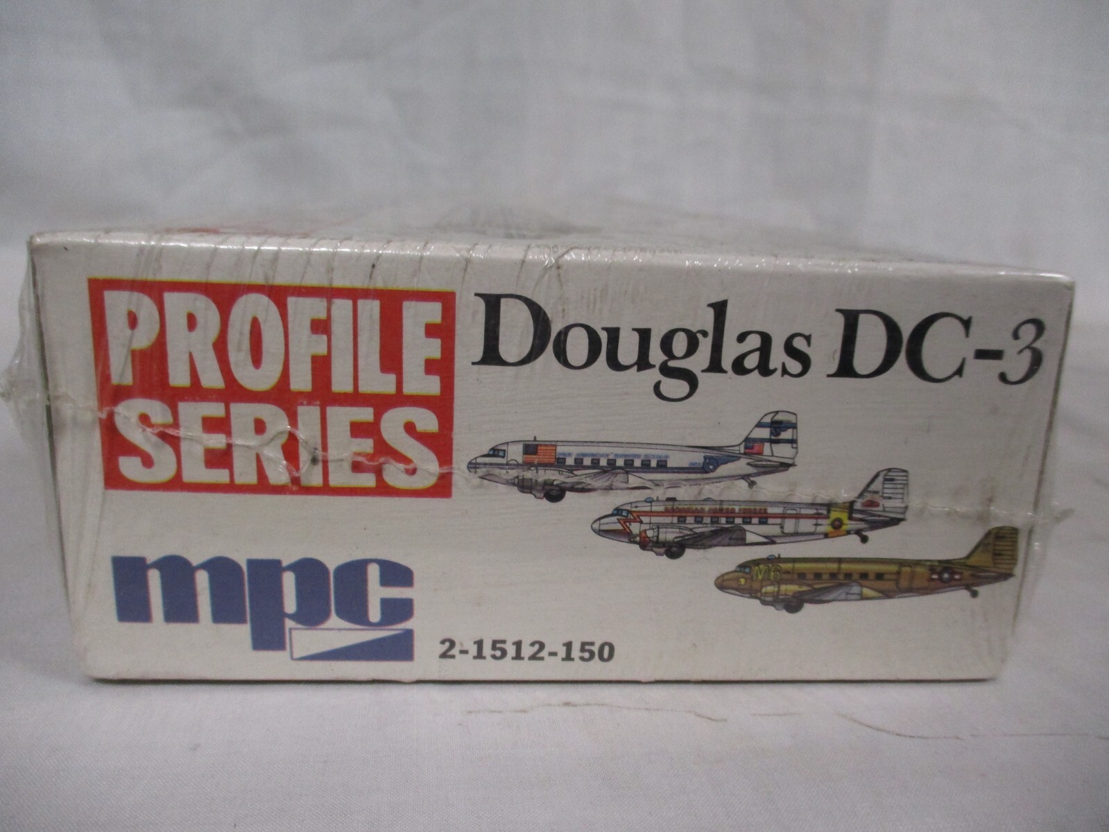 MPC #2-1512-150 Douglas DC-3 Model Kit (Sealed) | eBay