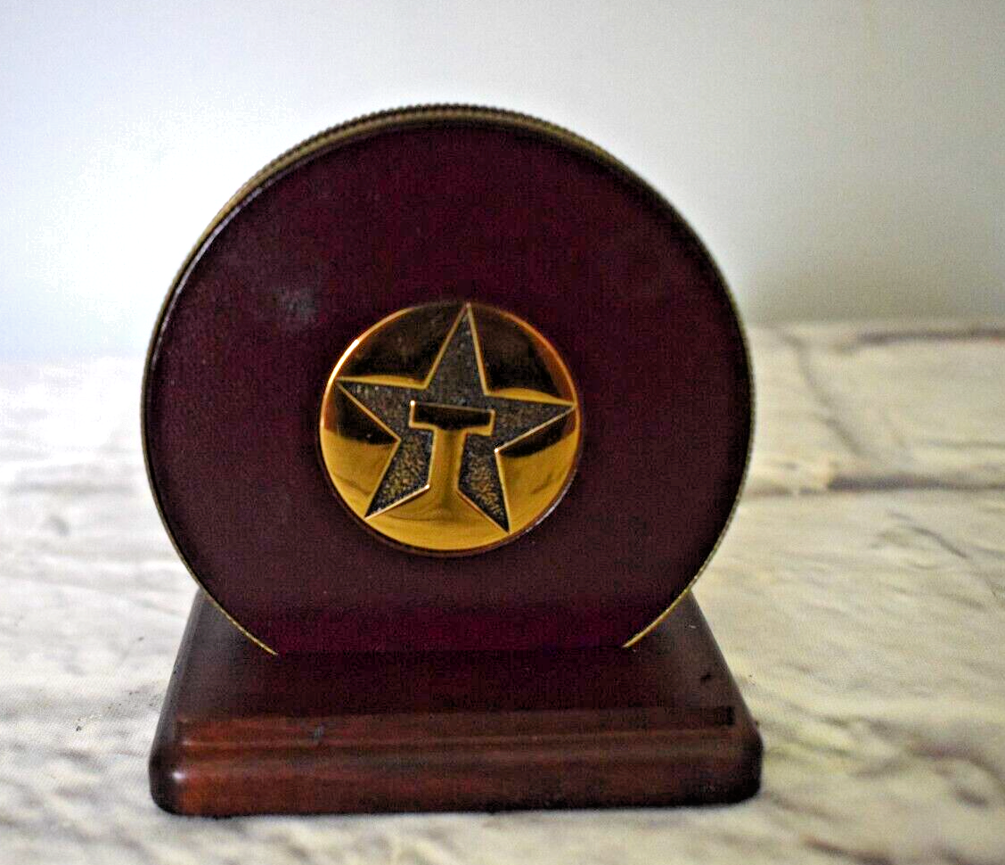 Texaco Executive Coaster Set 2 Brass Logo Leather Cork Back Stand BTS ...