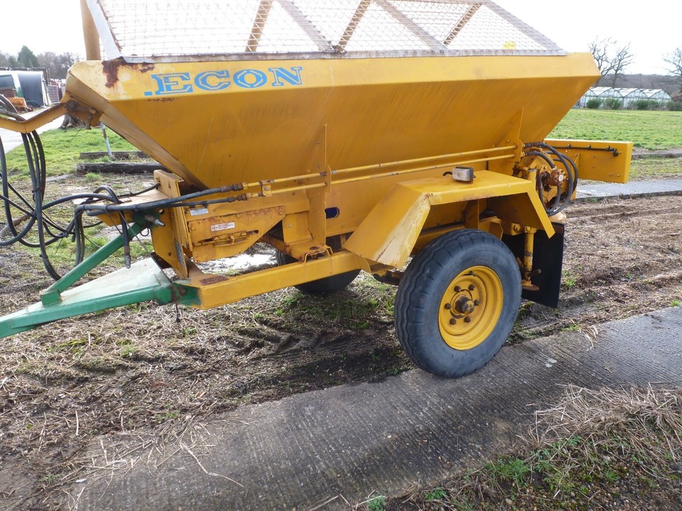ECON TRACTOR GRITTER / GRITTING SALT SPREADER TRAILER | eBay UK