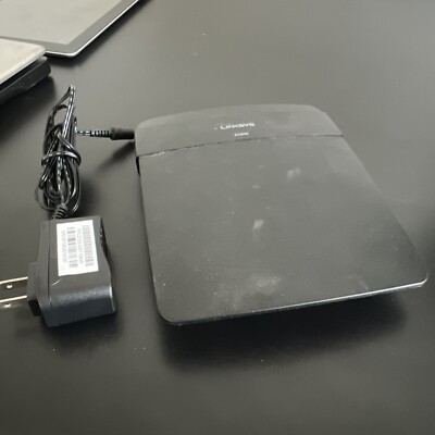 Cisco Linksys E1200 Router, 2.4 GHz 4 Ethernet Ports with Power + Lan ...