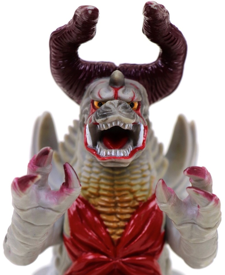 Ultra Monster Ultraman Kaiju SUPER PAZUZU 1999 Sofvi Figure H6.89in ...