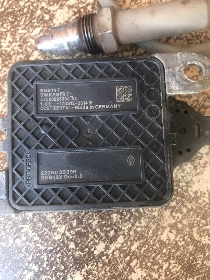 Renault Trafic Nox Sensor. SNS147 5wk96747 And Sns 148. 5wk 96748 ...