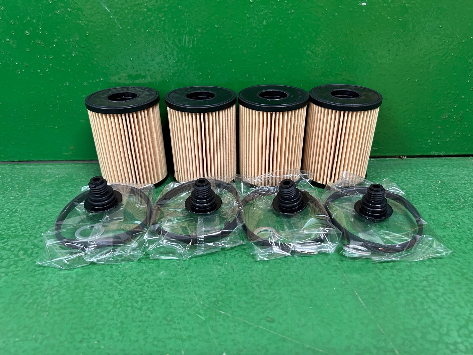 Hyundai 26350-2S001 Oil Filter 4 Pack and 2 Maxell 2032 Batteries ...