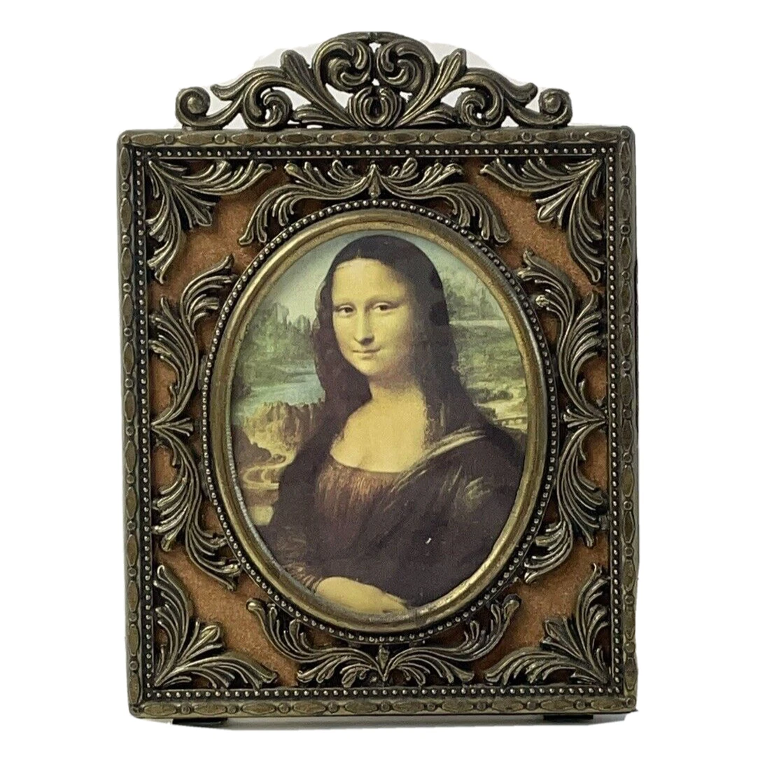 Mona Lisa Frame