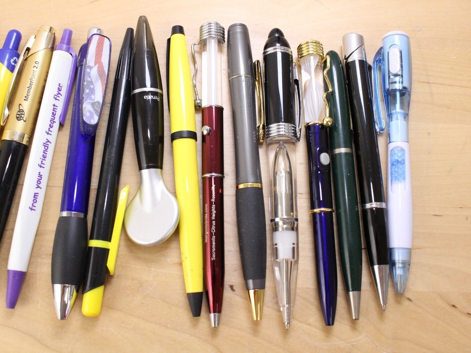 Lot of 24 Advertising, Promotional & Marketing Pens Light Up Zyrtec ...