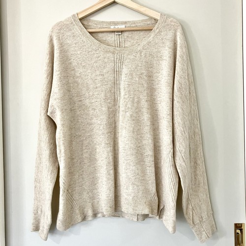 Capture 100% Lambswool Long Sleeve Knit Jumper Size 14-16 Beige Relaxed ...