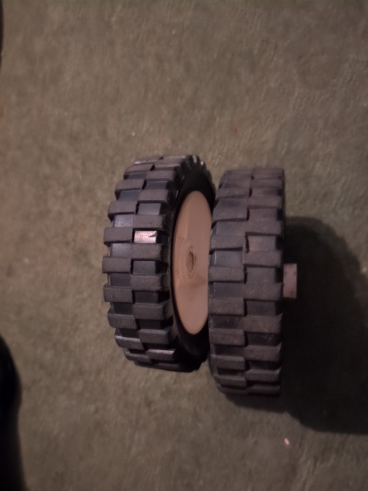 OEM Toro Powerlite Snowblower Wheels # 23-3250 . | eBay