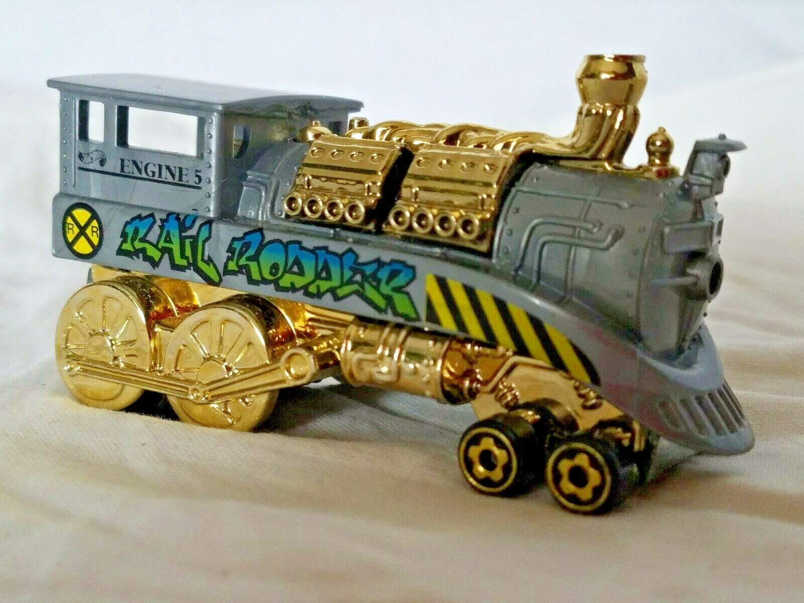 HOT WHEELS 1995 RAIL RODDER TRAIN ENGINE 5 Diecast GRAY GOLD | eBay