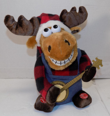 DanDee Banjo Playing Christmas Moose Grandma/Grandpa Got Ran Over By A ...