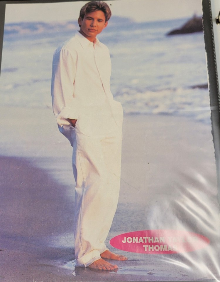 Katie Holmes And Jonathan Taylor Thomas Jtt Beach Photo Please Read | eBay