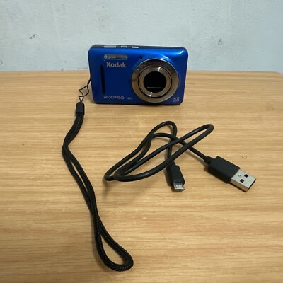 Kodak PIXPRO FZ53 16MP Digital Camera 5X Optical Friendly Zoom Blue W ...