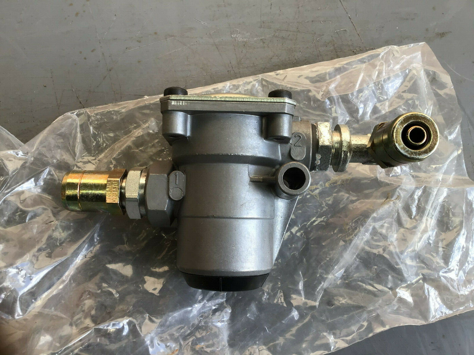 Genuine NOS Wabco 4750150050 Trailer Pressure Limiting Valve - Trailer ...
